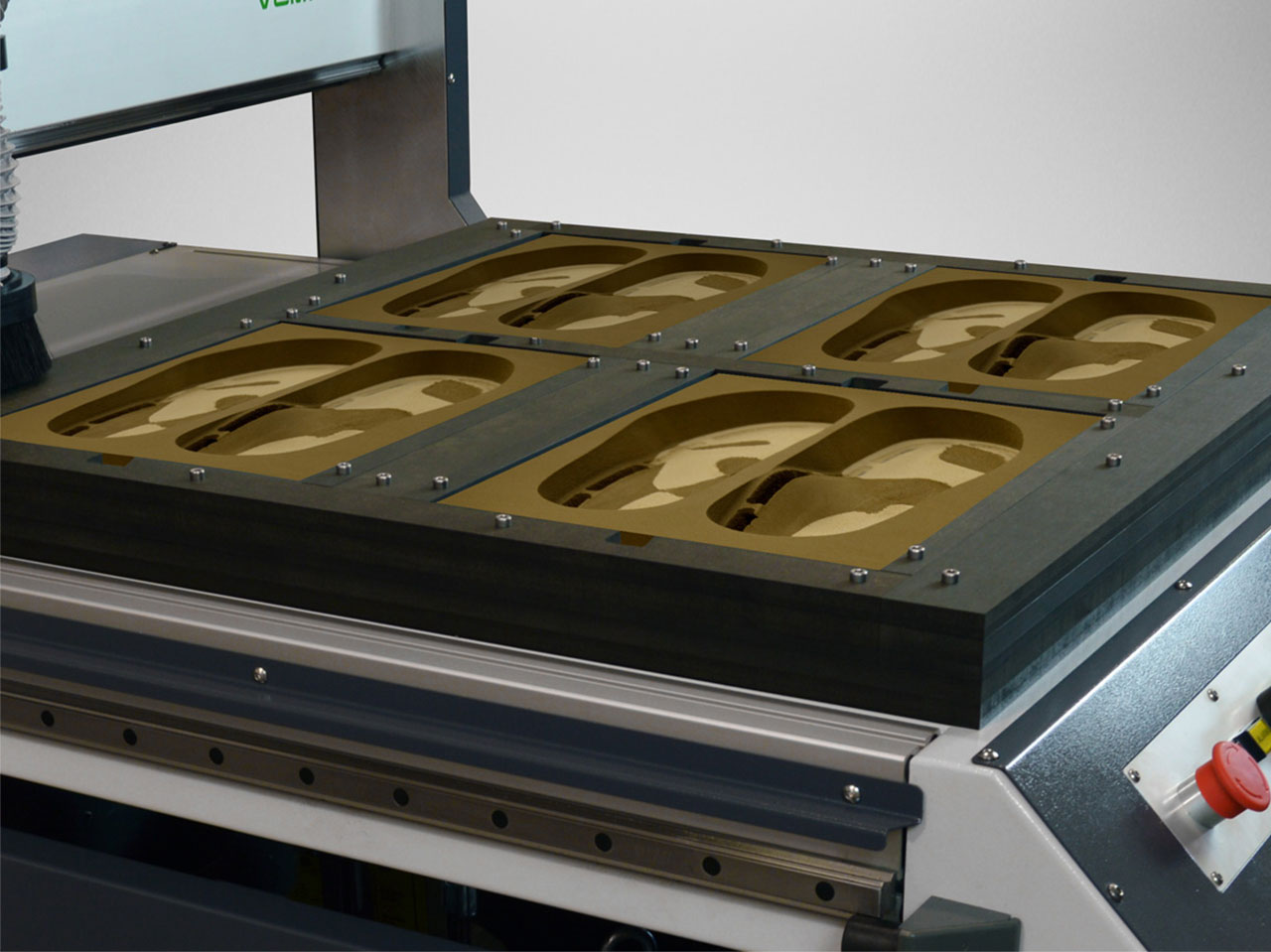 Voxelcare | VCM110 Milling Machine - Advanced CNC Technology