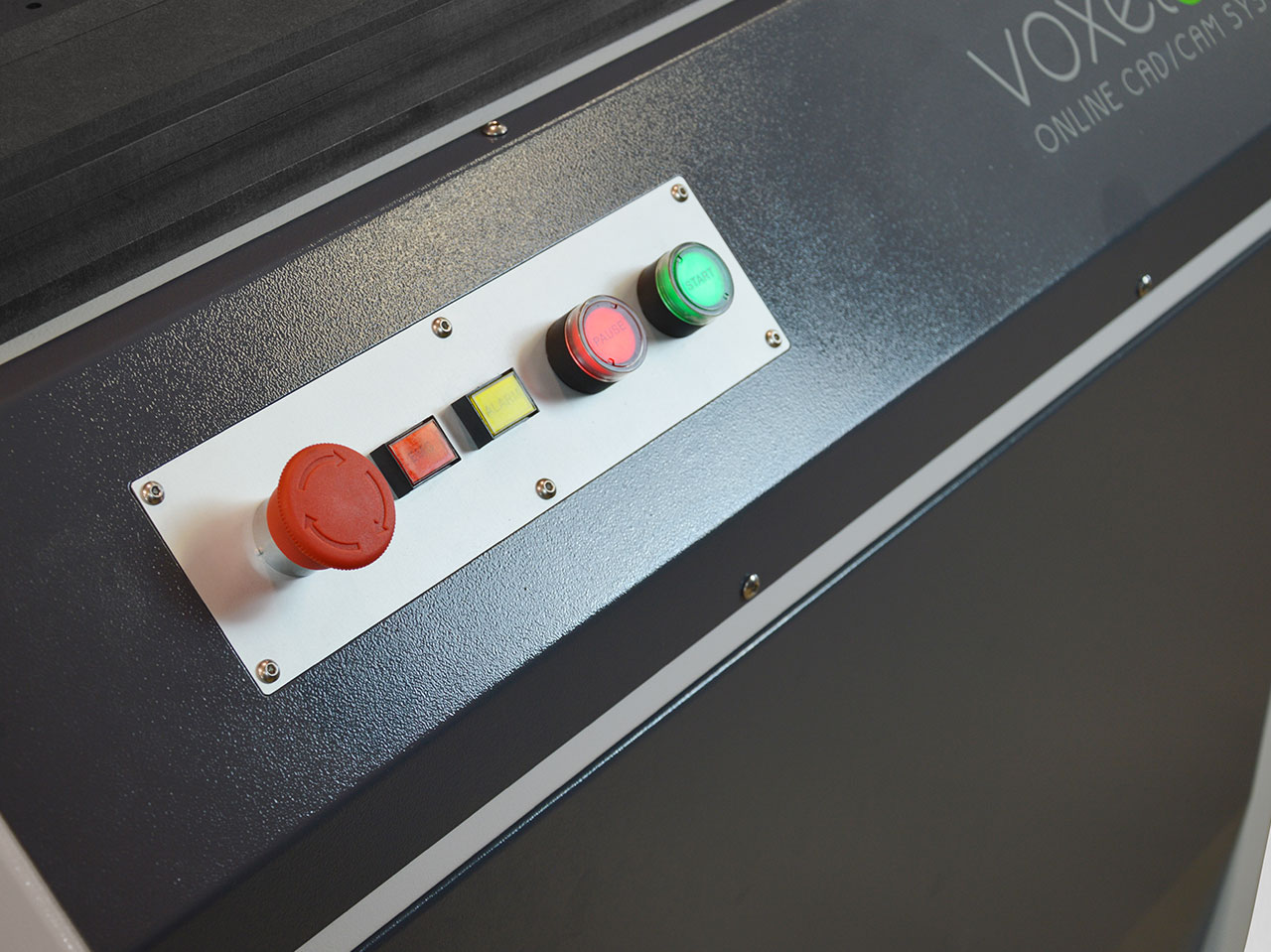 Voxelcare | VCM110 Milling Machine - Advanced CNC Technology